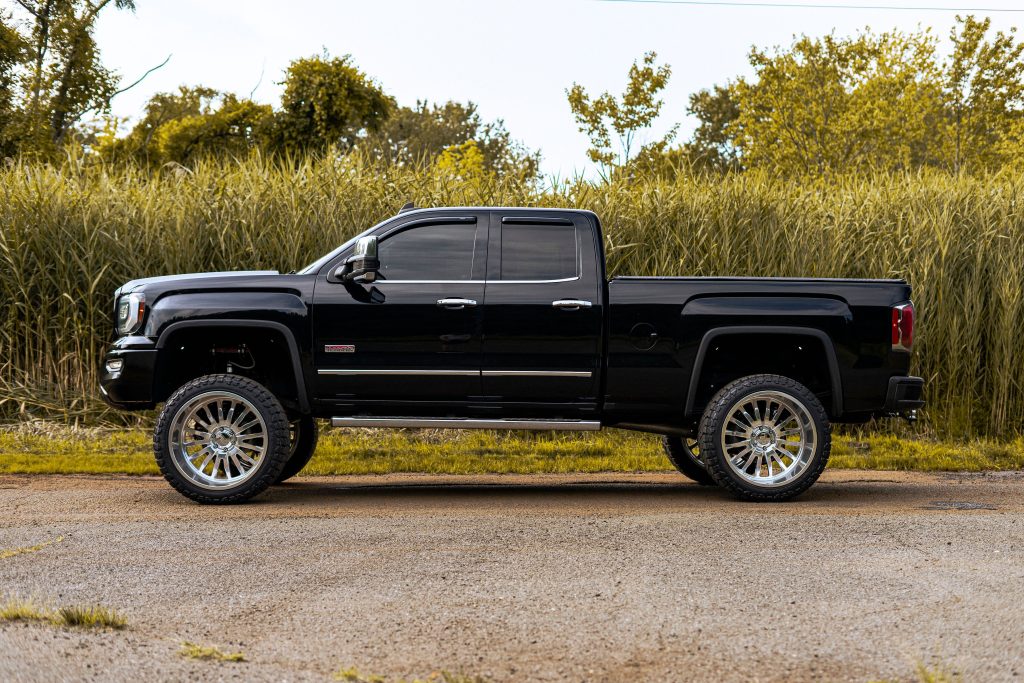 Build Your Truck | Banditcustoms.com